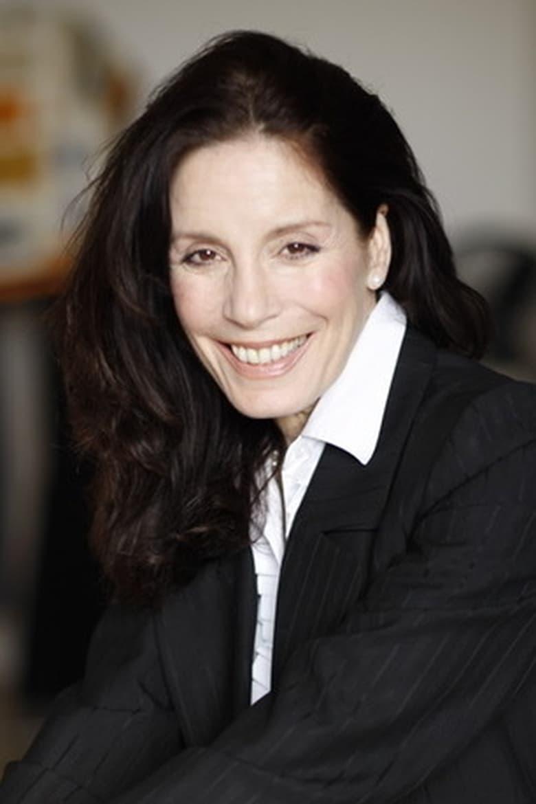 Céline Lomez - About - Entertainment.ie