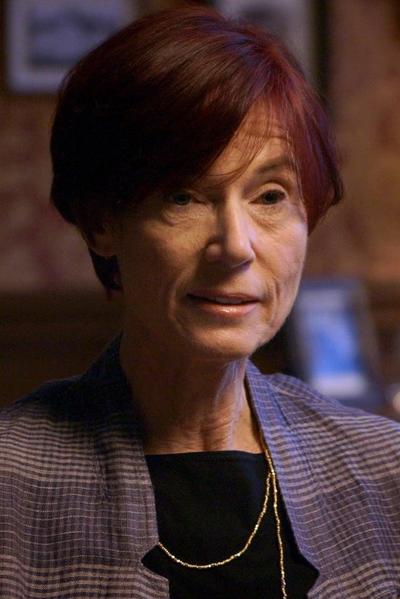 Linda Woolverton - About - Entertainment.ie