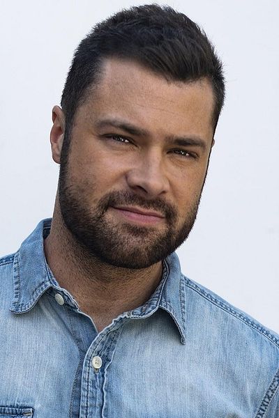 Brett Varvel - About - Entertainment.ie