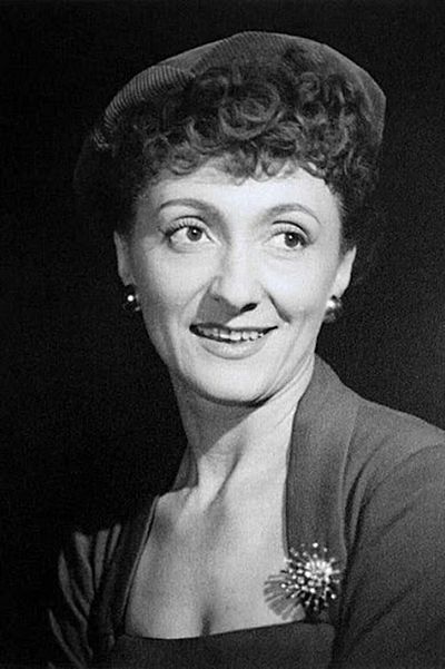 Annette Poivre - About - Entertainment.ie