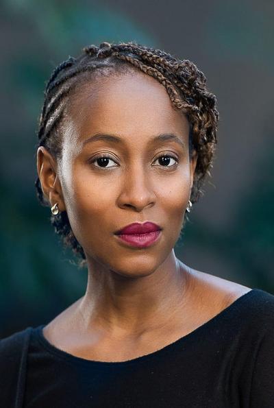 Phuthi Nakene - About - Entertainment.ie