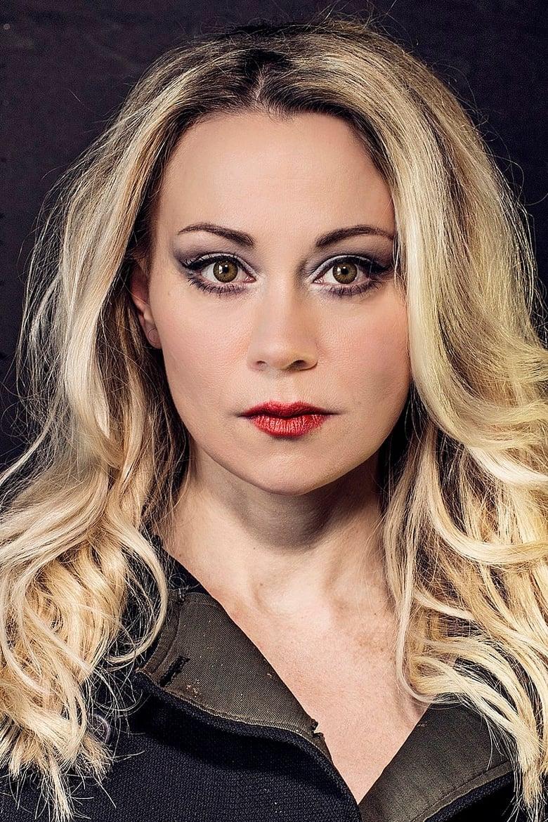 Anna Eriksson - About - Entertainment.ie