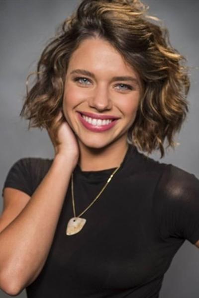 Bruna Linzmeyer - About - Entertainment.ie