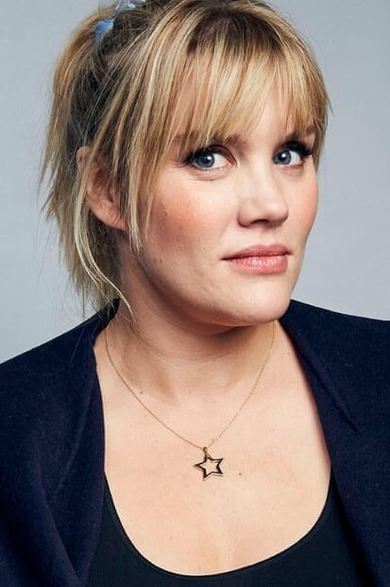 Emerald Fennell - About - Entertainment.ie