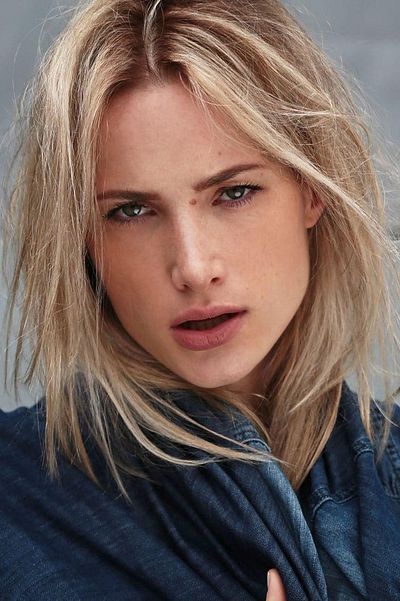 Ana Hartmann - About - Entertainment.ie