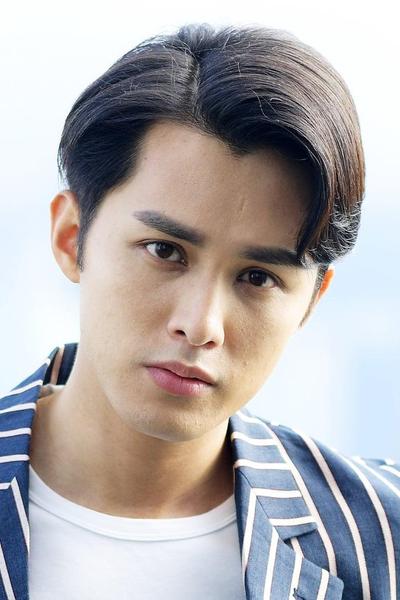 Matthew Ho - About - Entertainment.ie