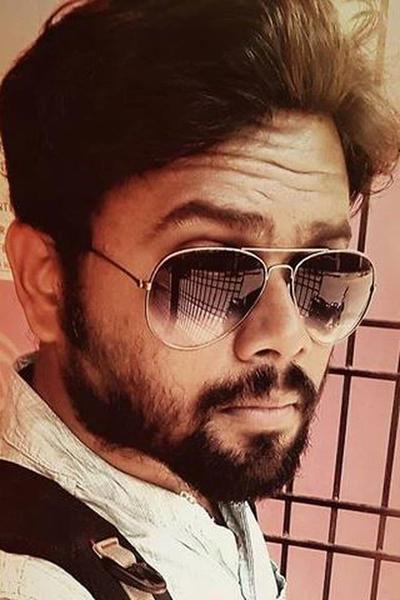 Ezhil Durai - About - Entertainment.ie