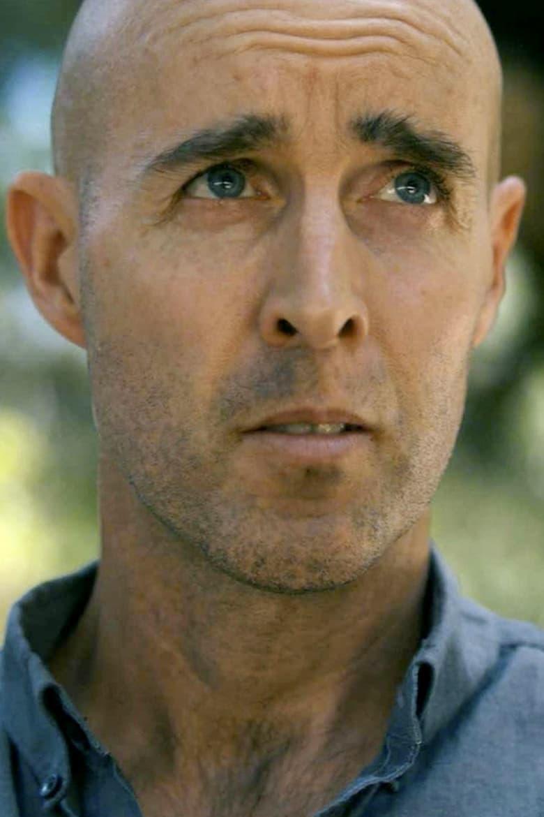 Johnny Gilligan - About - Entertainment.ie