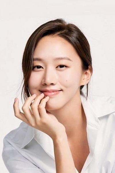 Ko Sung-hee - About - Entertainment.ie