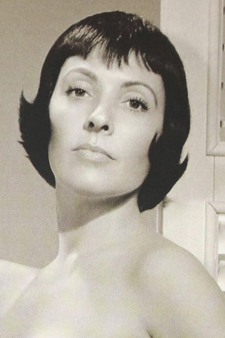 Keely Smith - About - Entertainment.ie