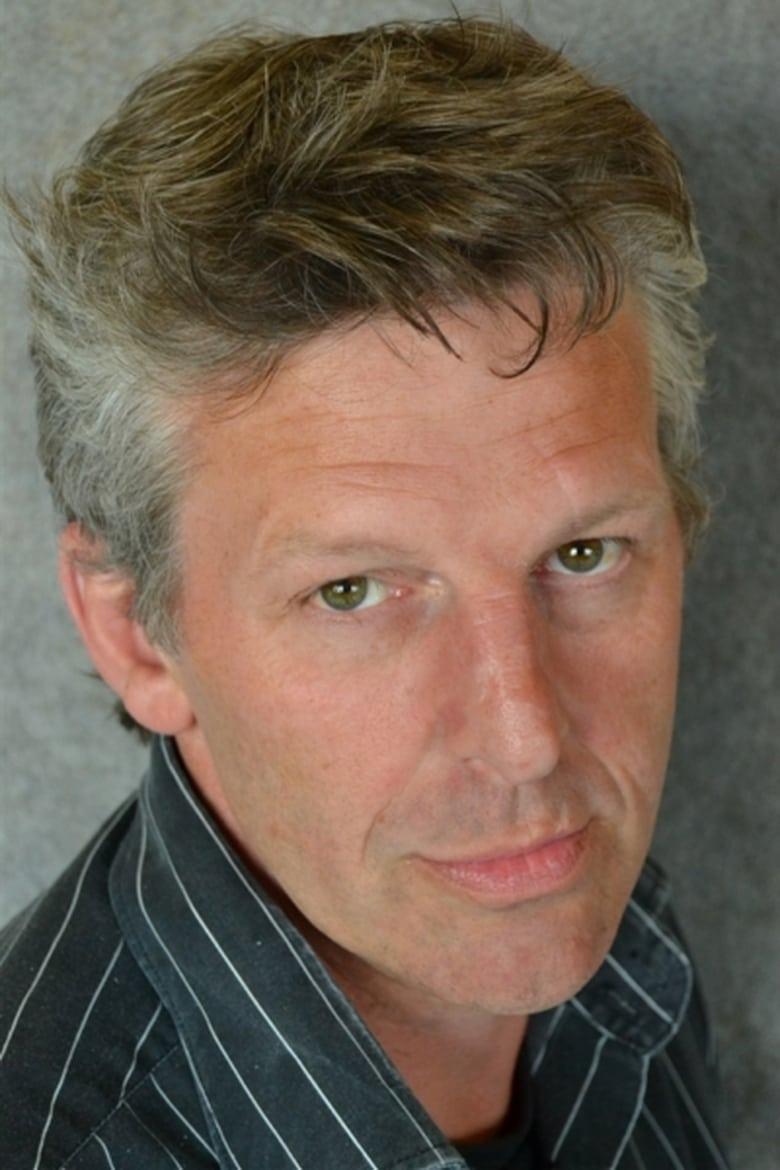 Rémi Martin - About - Entertainment.ie