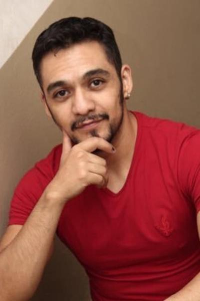 Javier Oliván - About - Entertainment.ie