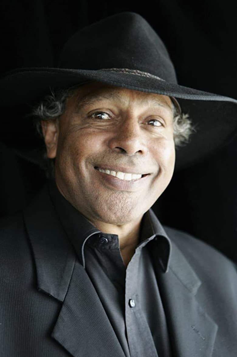 Ernie Dingo - About - Entertainment.ie