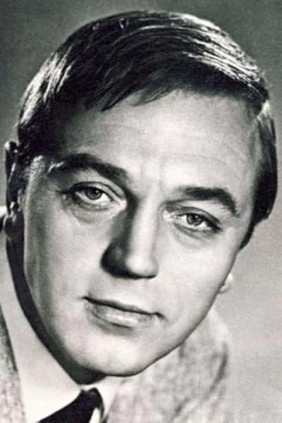 Anatoli Romashin - About - Entertainment.ie