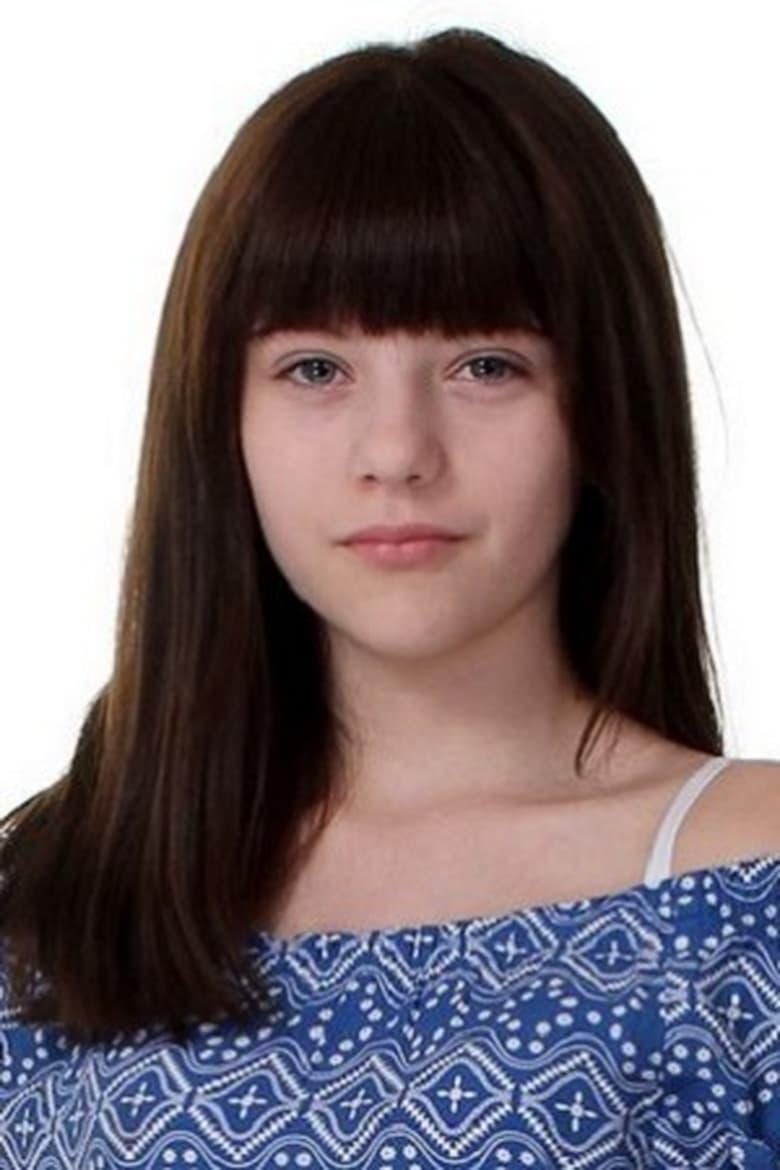 Lisa Moell - About - Entertainment.ie