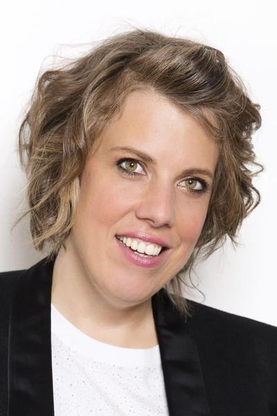 Carolyn Taylor - About - Entertainment.ie Carolyn Taylor - About - Entertainment.ie