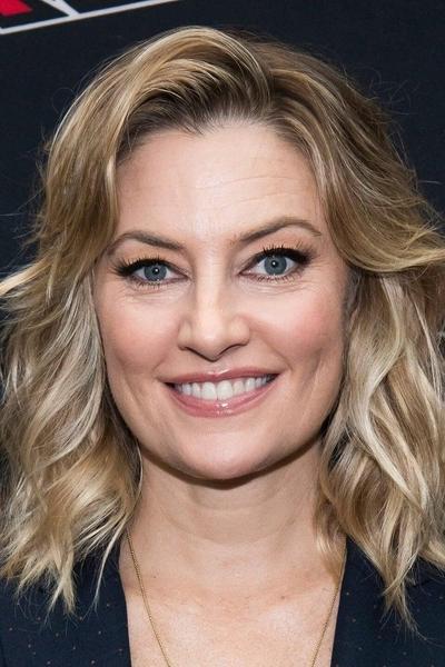 Mädchen Amick - About - Entertainment.ie