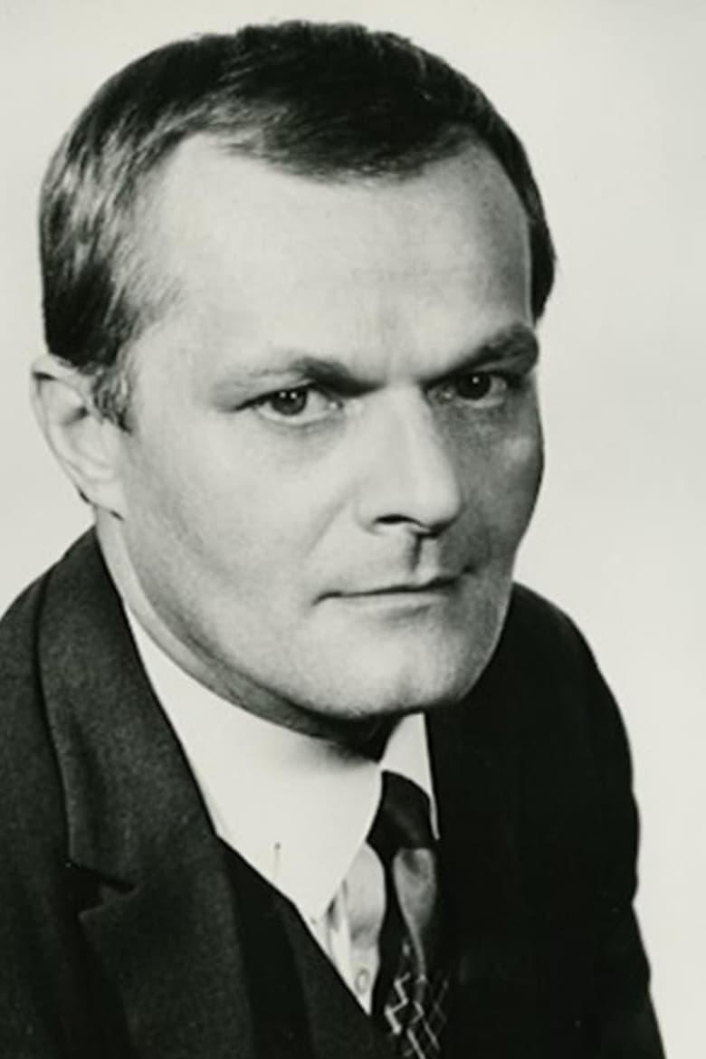 Darvas Iván - About - Entertainment.ie