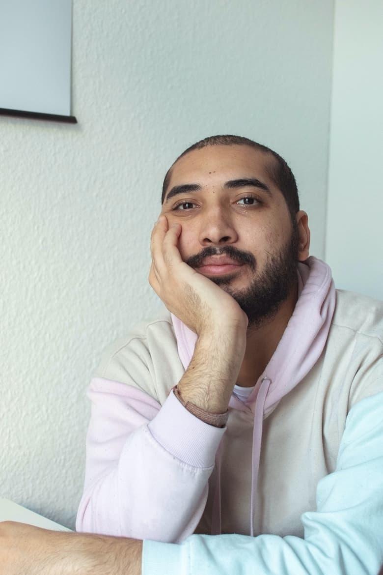 Sam Abbas - About - Entertainment.ie