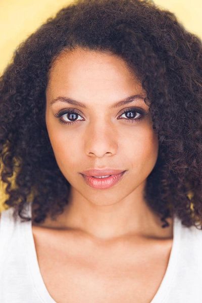 Tara Pacheco - About - Entertainment.ie