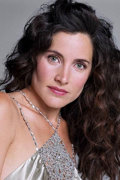 Rachel Shelley - About - Entertainment.ie