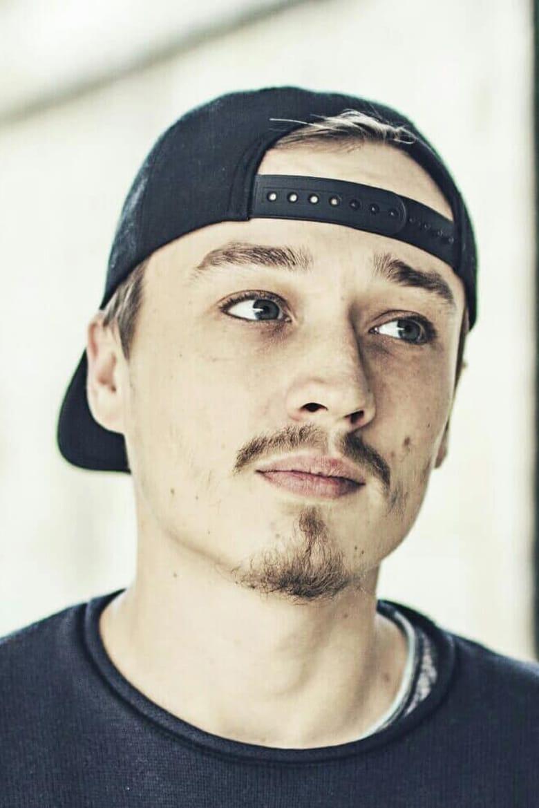 Lukas Løkken - About - Entertainment.ie