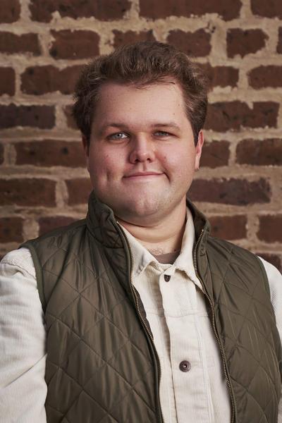 Bo Mitchell - About - Entertainment.ie