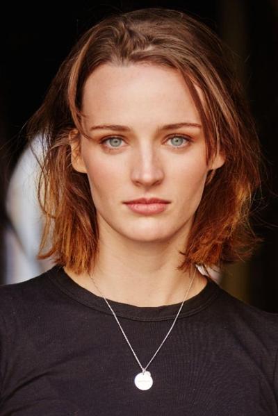 Airlie Dodds - About - Entertainment.ie