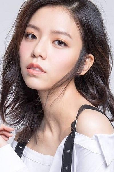 Vivian Sung - About - Entertainment.ie