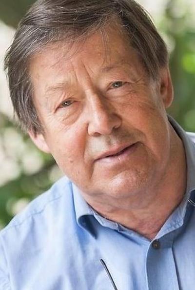 Winfried Junge - About - Entertainment.ie