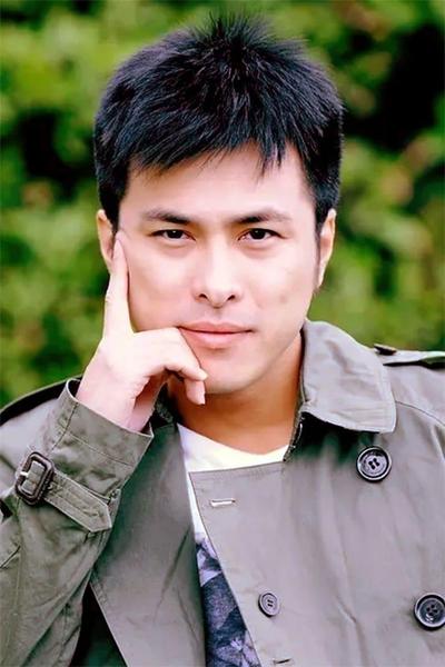 Fan Wing - About - Entertainment.ie