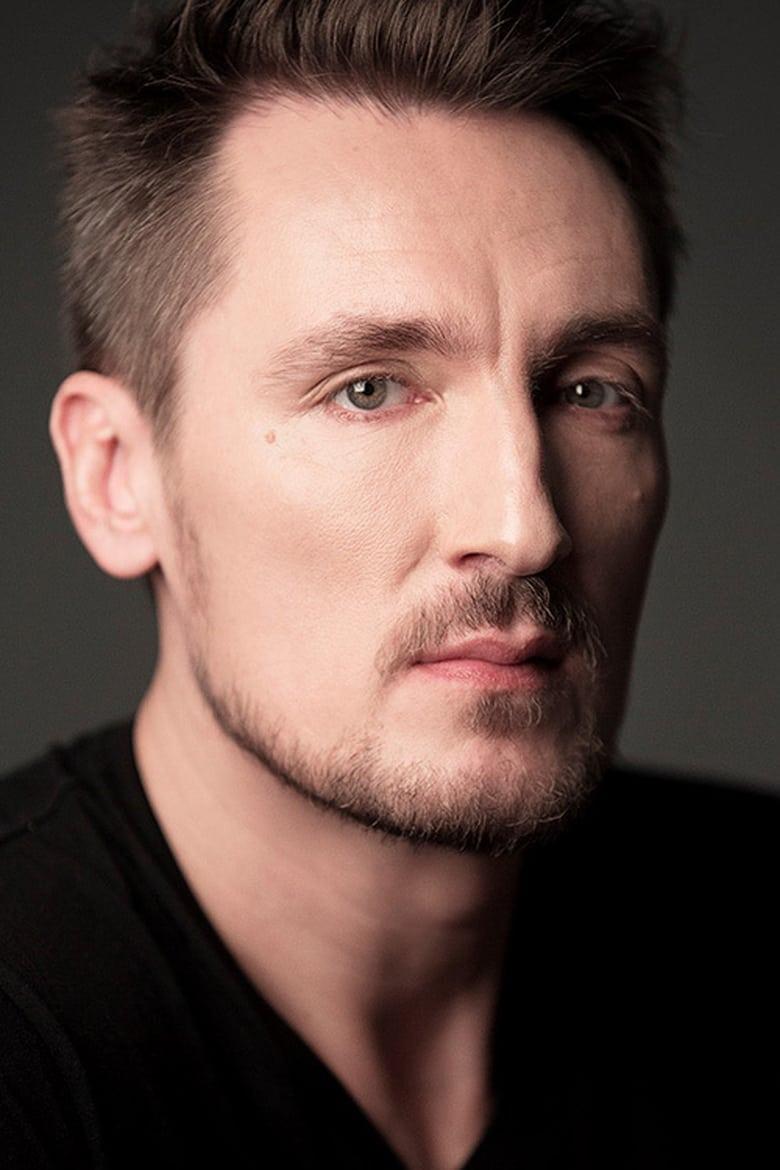 Francisco Reyes - About - Entertainment.ie