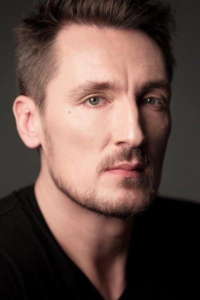 Francisco Reyes - About - Entertainment.ie