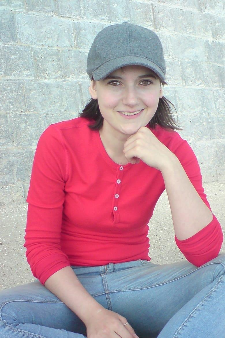 Sara Raso - About - Entertainment.ie