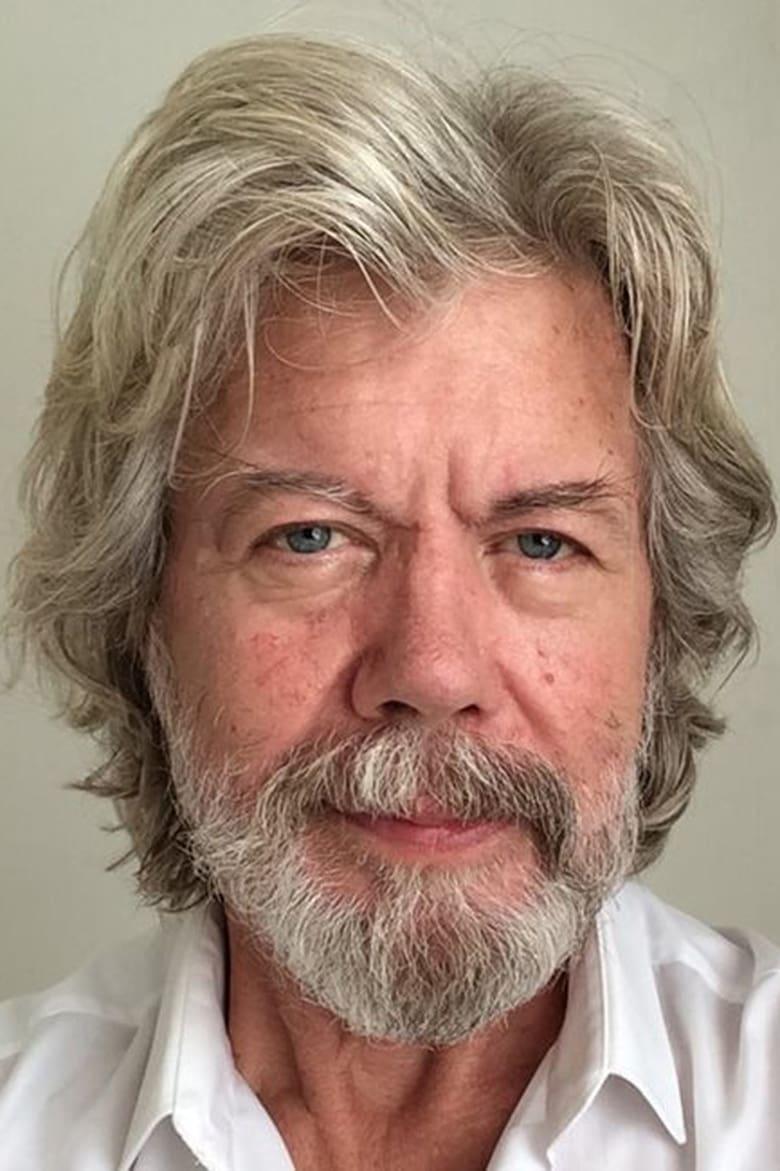 Michael Hennessy - About - Entertainment.ie