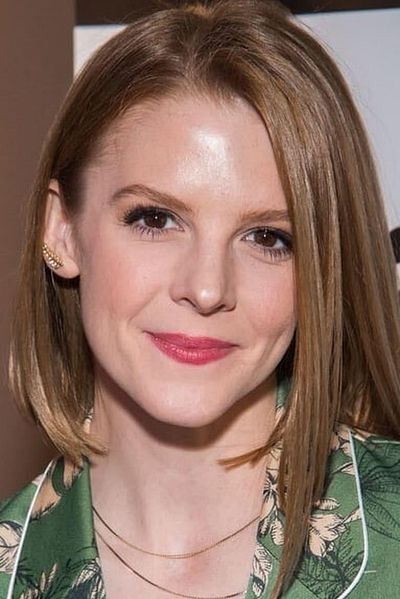 Ashley Bell - About - Entertainment.ie