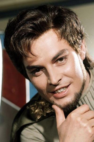 Fred Williams - About - Entertainment.ie