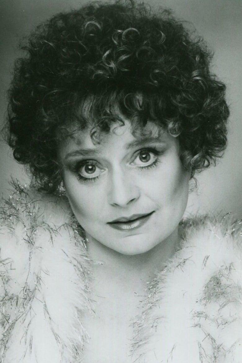 Alix Elias - About - Entertainment.ie