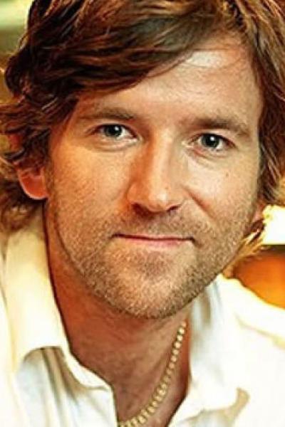 Dean Lennox Kelly - About - Entertainment.ie