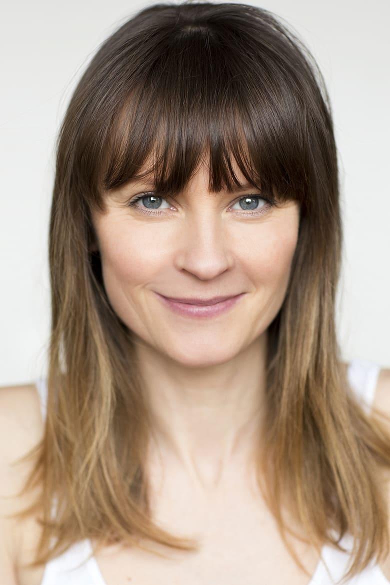Lisa Stökke - About - Entertainment.ie