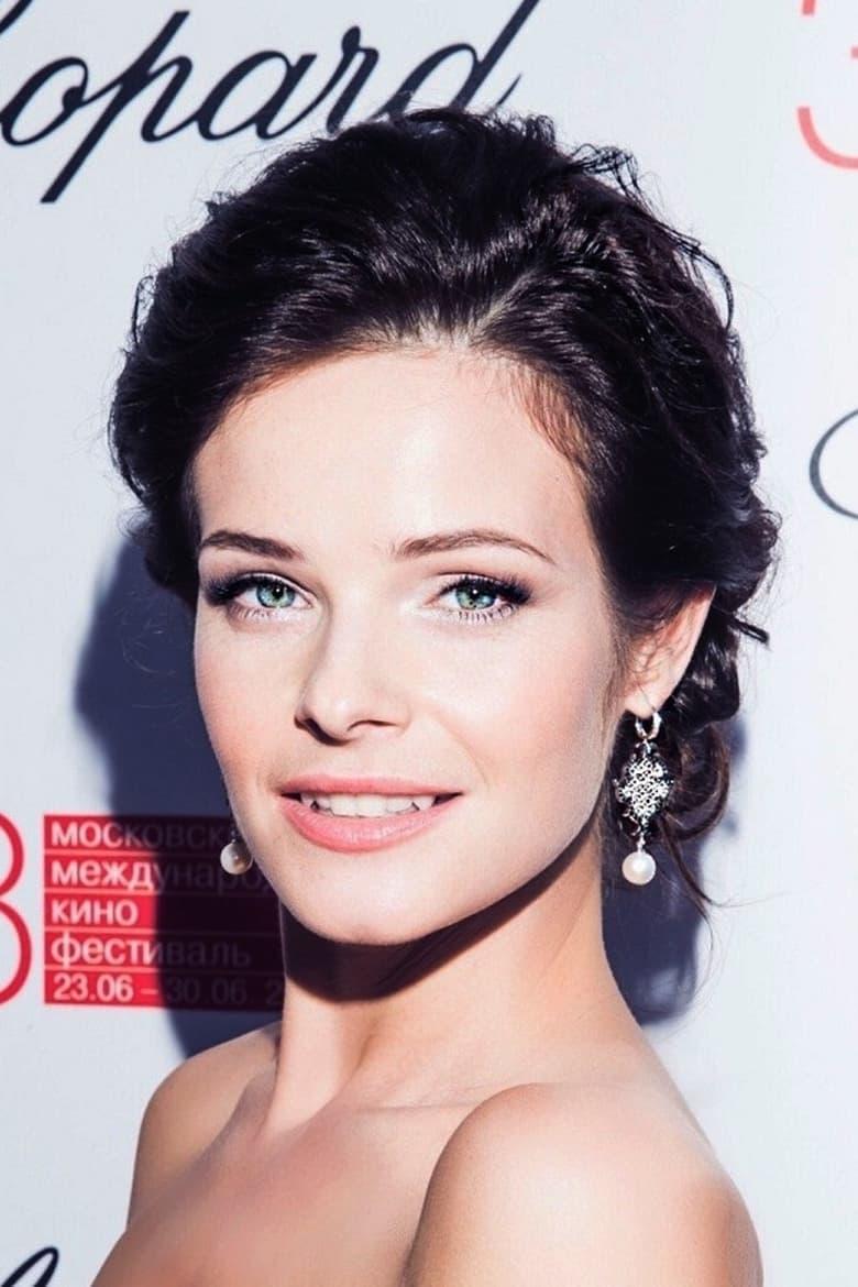 Anna Peskova - About - Entertainment.ie