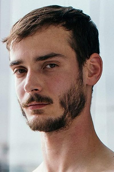 Valentin Braun - About - Entertainment.ie