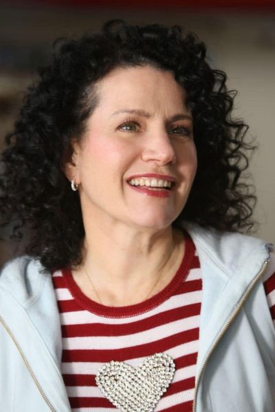 Susie Essman - About - Entertainment.ie
