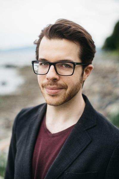 Devan Scott - About - Entertainment.ie