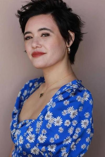 Rivkah Reyes About Entertainmentie