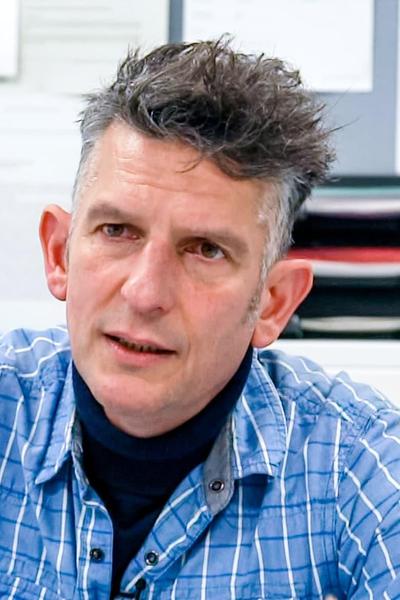 Manoe Frateur - About - Entertainment.ie