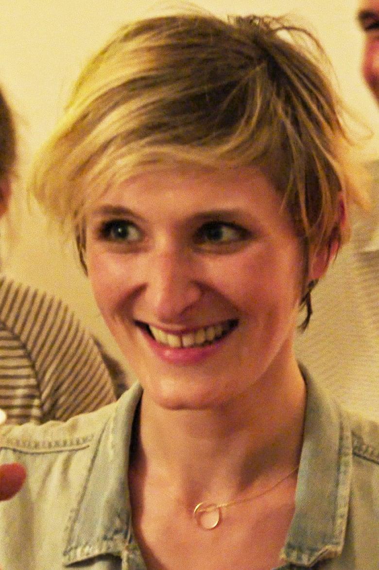 Alissa Borchert - About - Entertainment.ie