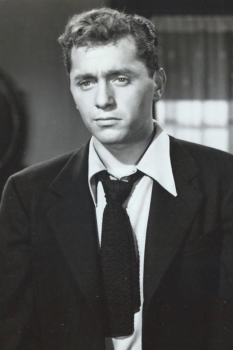 Leo Penn - About - Entertainment.ie