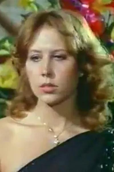 Zerrin Doğan - About - Entertainment.ie