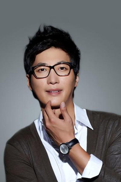 Jung Sung-woon - About - Entertainment.ie